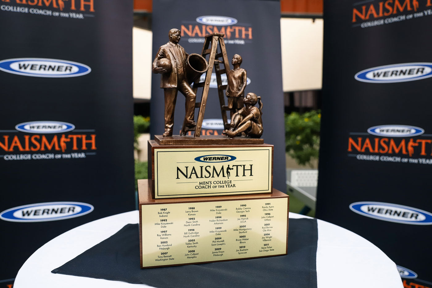 Naismith award store